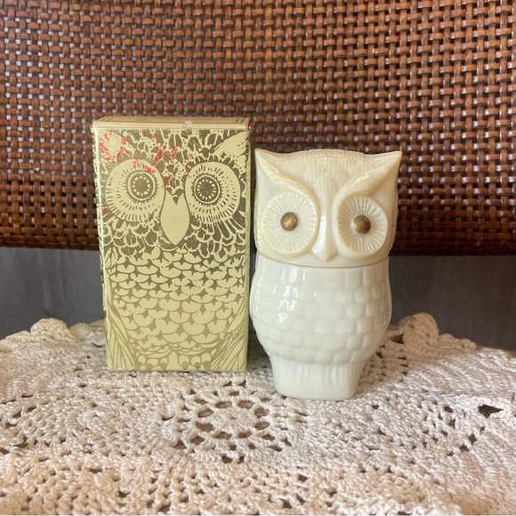 Avon | Accents | Vintage Avon Precious Owl Moonwind Cream Sachet | Poshmark